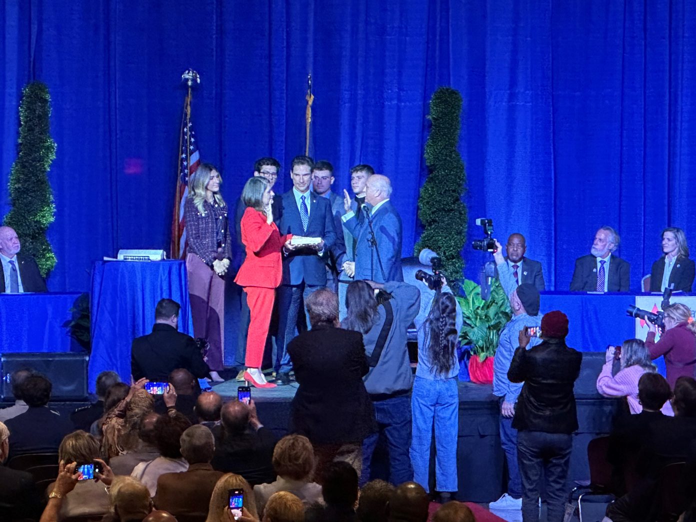 Mayor-President Boulet Takes Oath of Office | Broussard & Youngsville ...