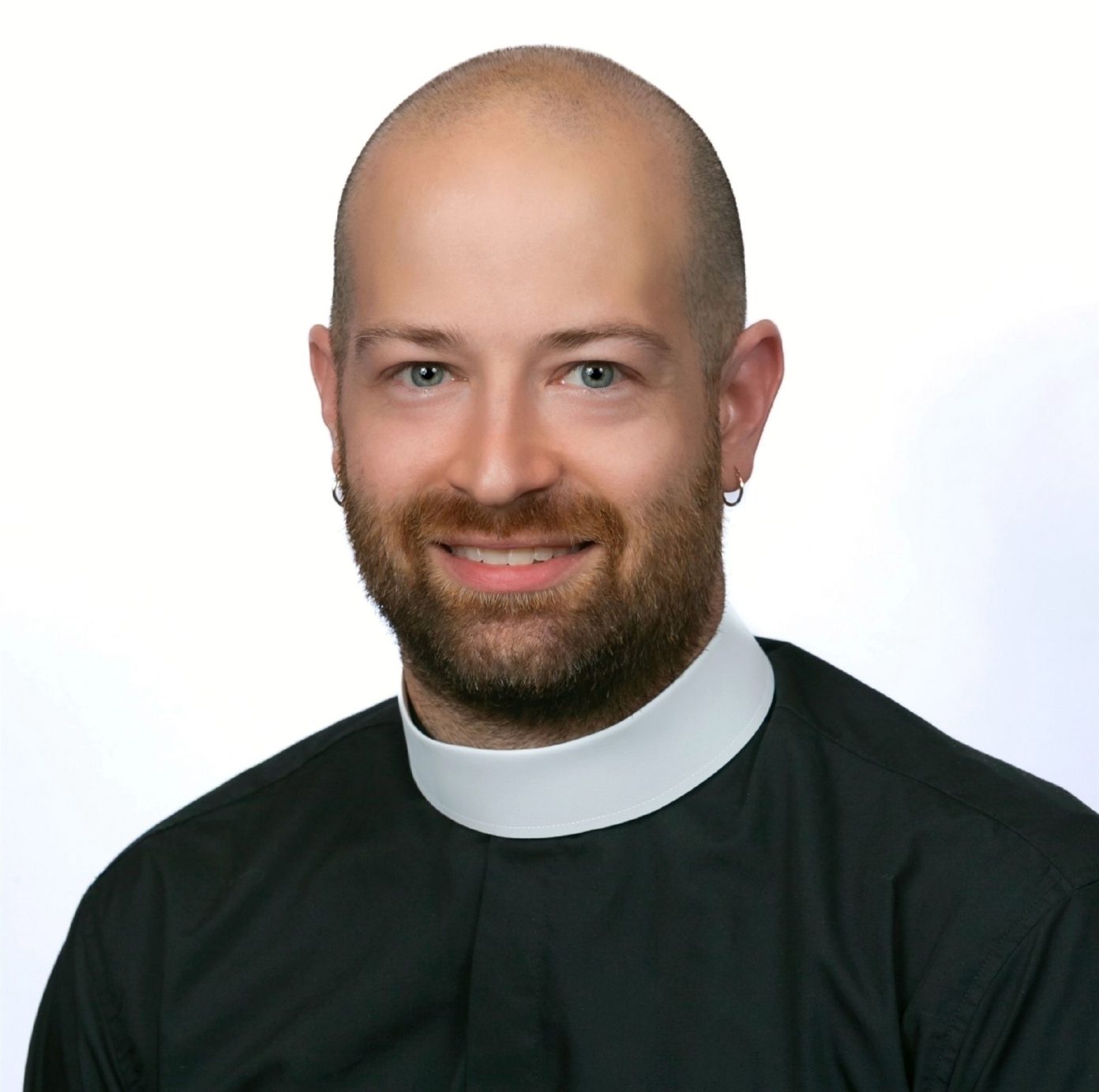Spotlight: Father "Jake" Schlossberg with Ascension Episcopal School ...